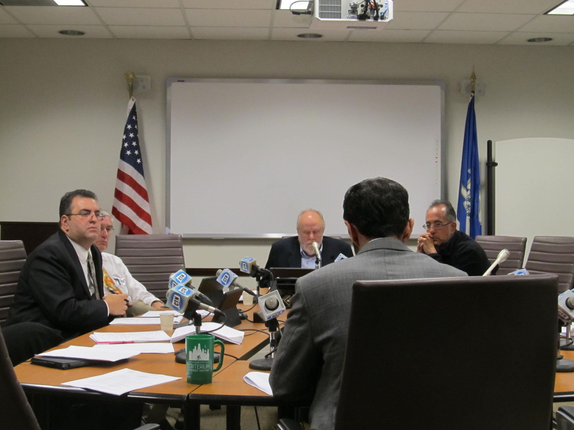 Settlement ends SEEC investigation of Foley