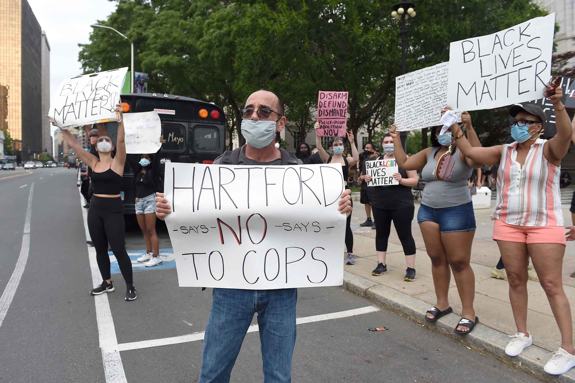 City Hall protest01 | CT Mirror
