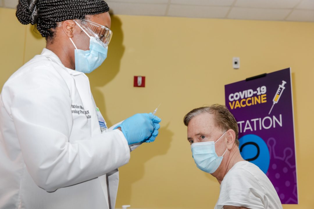 20210216_GovVaccine_Bloomfield_YK_003 | CT Mirror