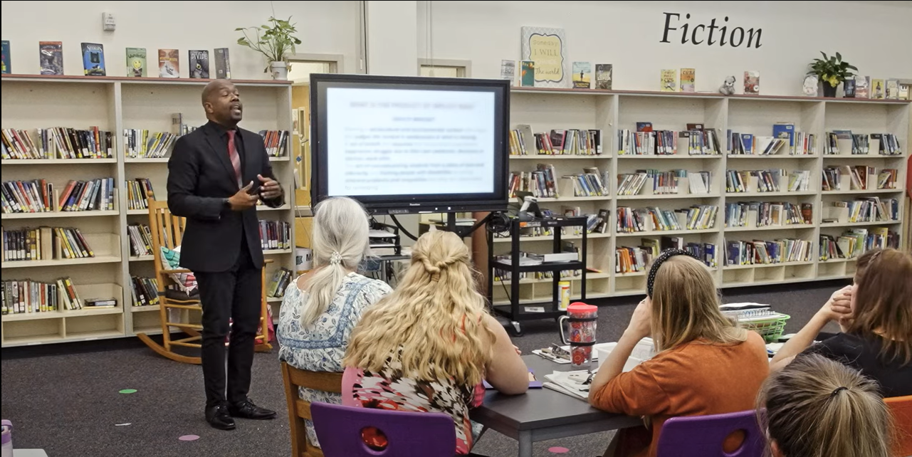Jim Himes-led committee releases economic disparity documentary