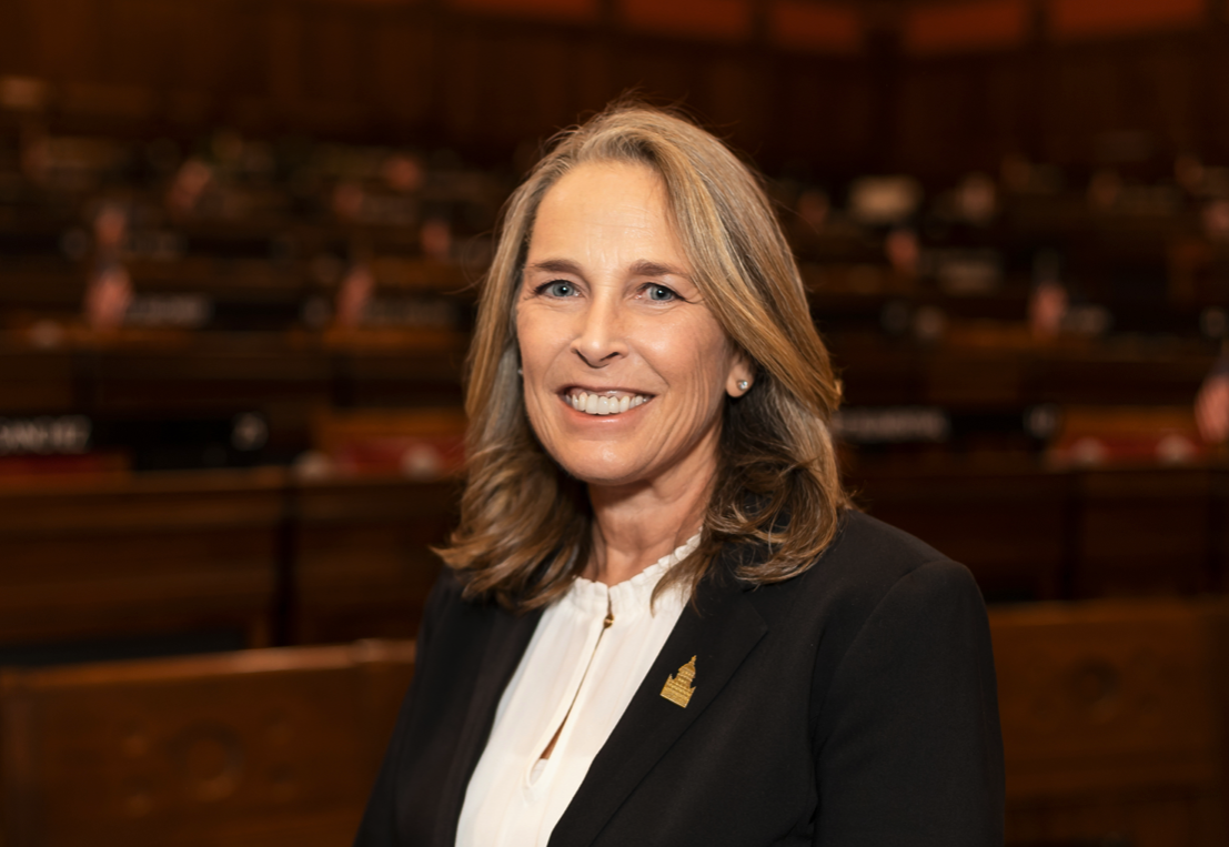 Rep. Robin Comey charged with DUI after crash near CT Capitol