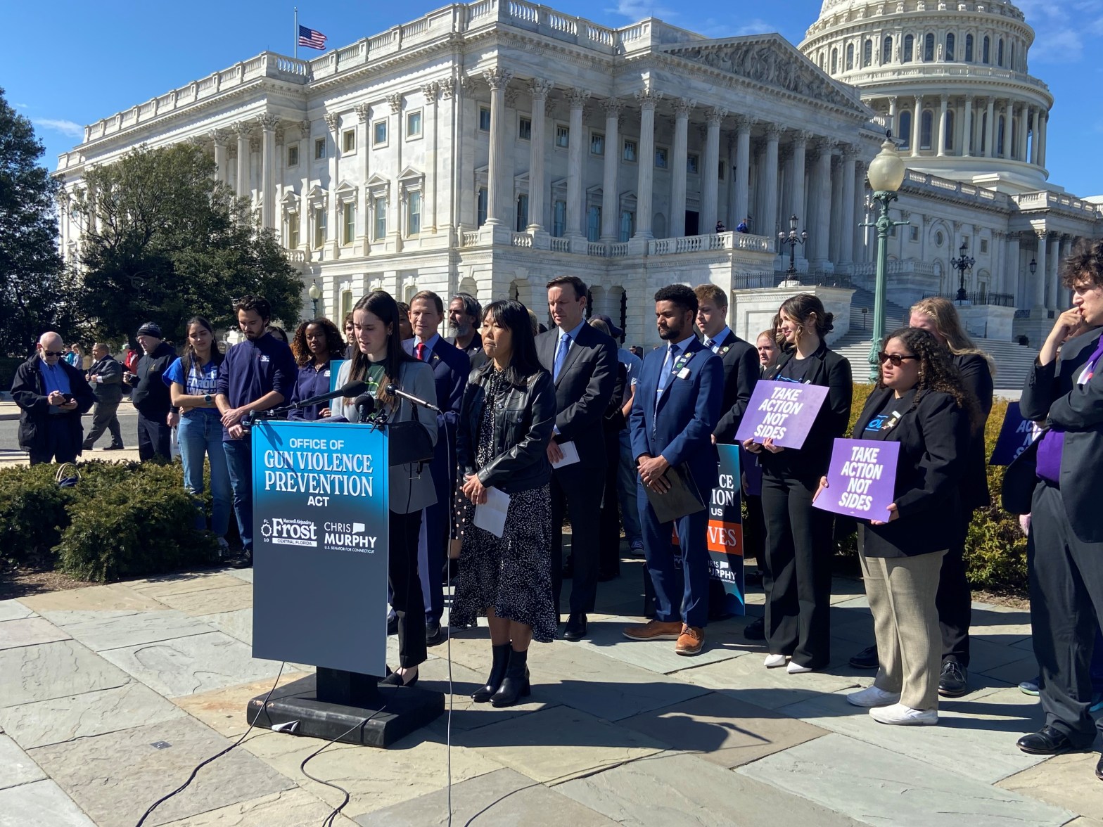 CT senators push for federal gun violence prevention office