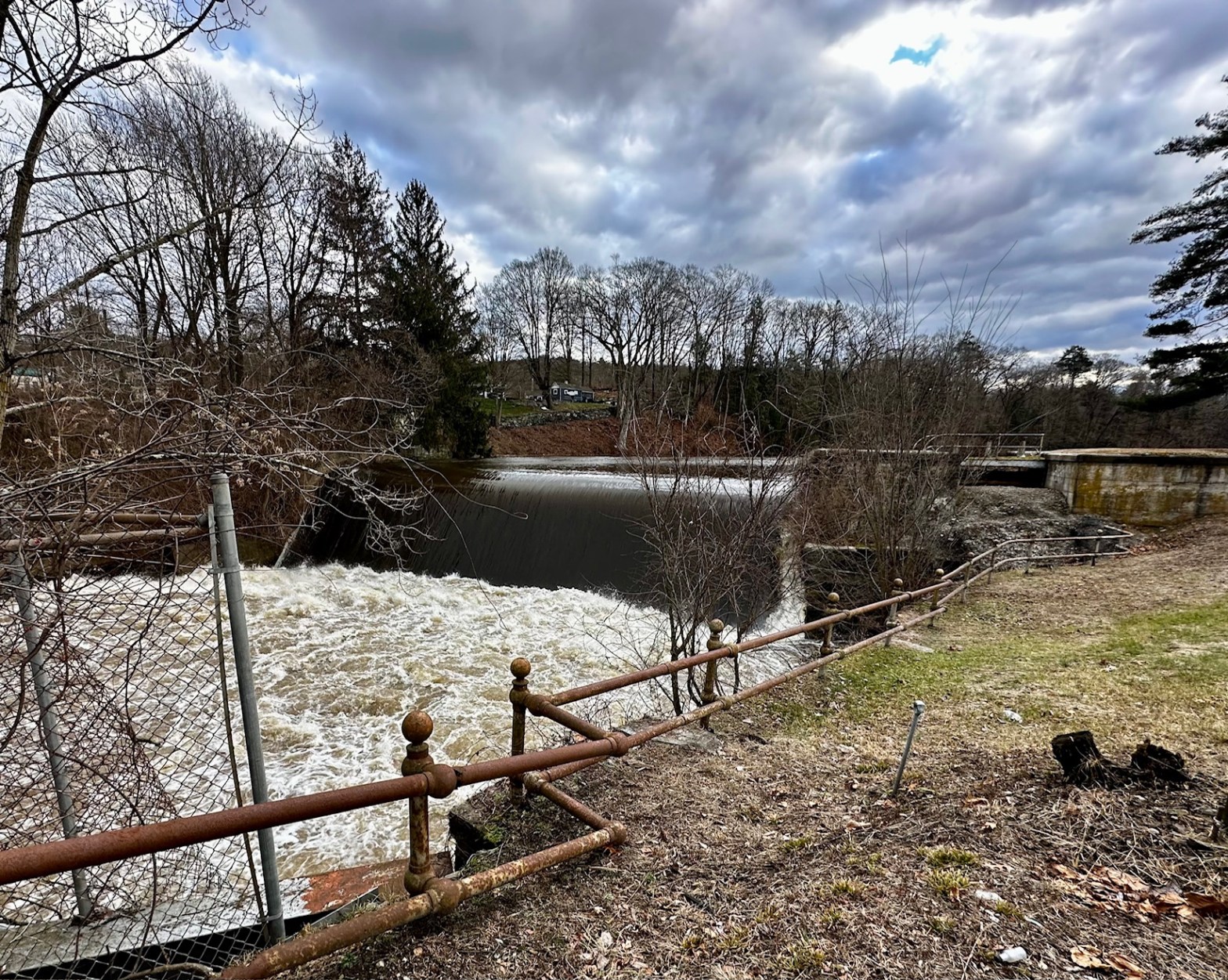 Leaky dam with troubled past tests CT's dam safety system