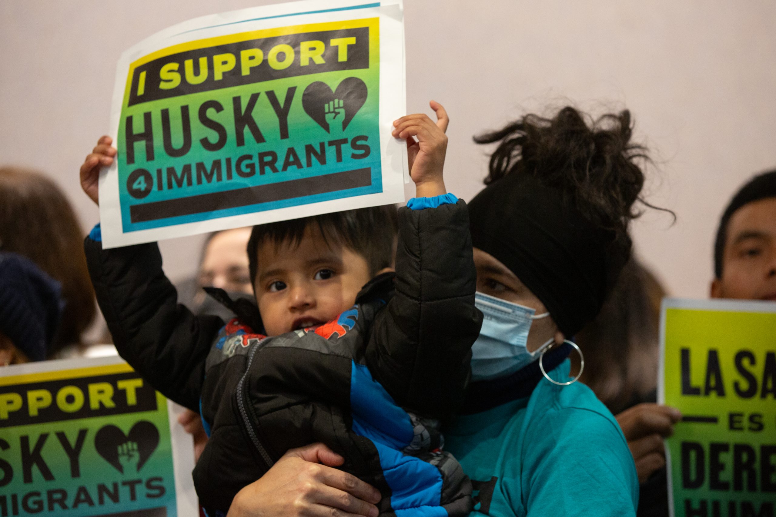 2024_0208_SR_HUSKY_048 | CT Mirror