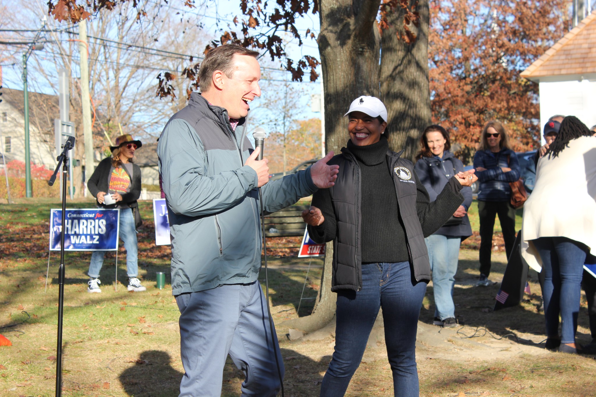 On the last weekend before the election, a flurry of rallies