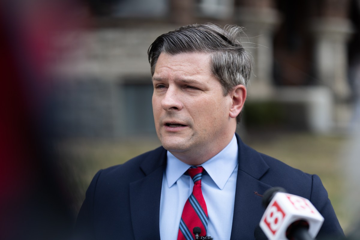 2025_0306_SR_CTMirrorBridgeportCourt_555 | CT Mirror