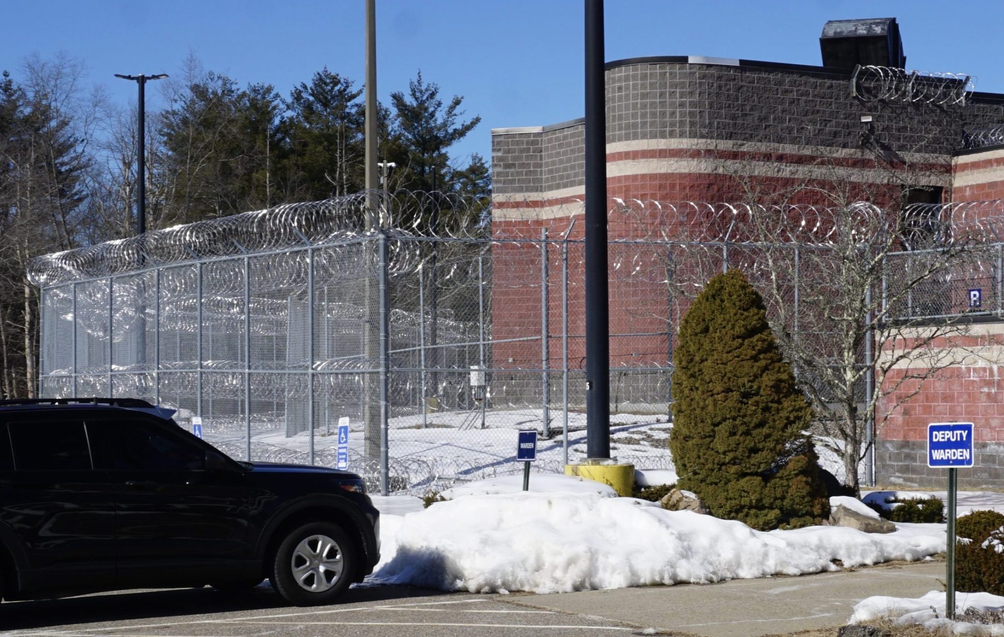 CT may cut free prison messaging, a service advocates call 'crucial'