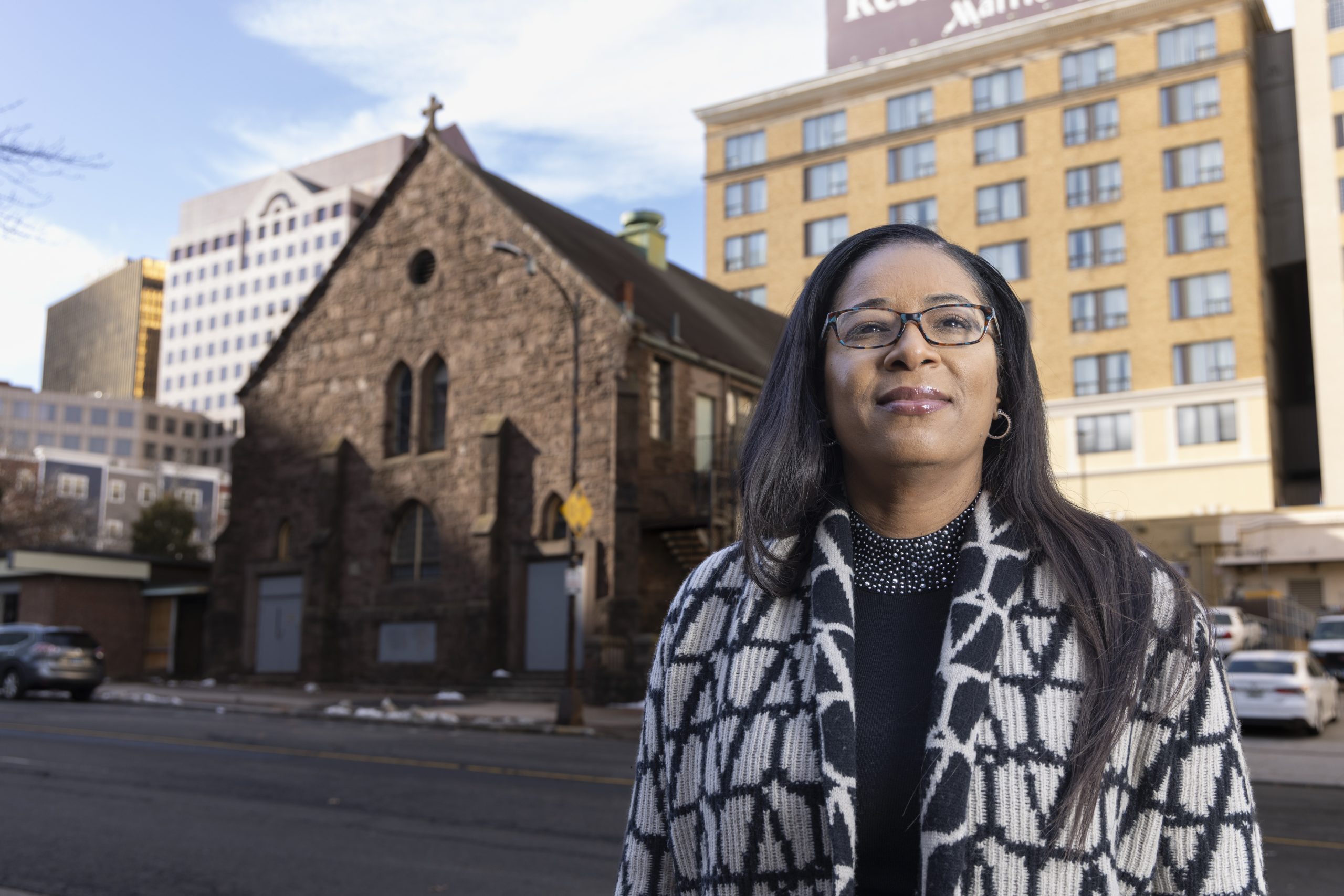 Feds probe senator’s relationship with recipient of state money