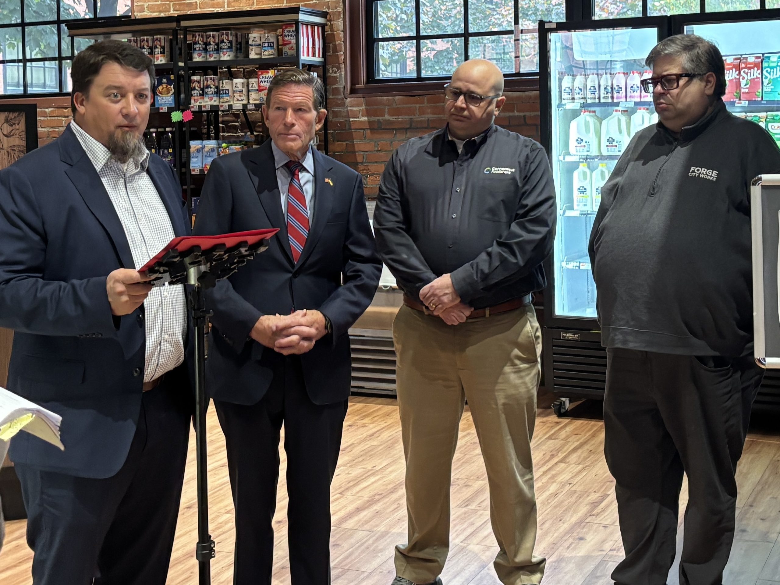 Blumenthal, CT officials focusing on SNAP as shutdown wears on