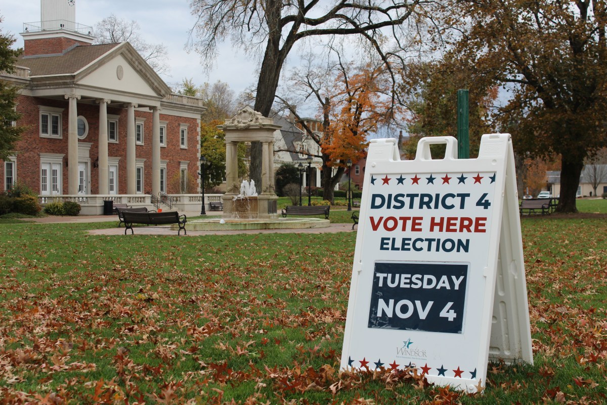 Voting sign | CT Mirror