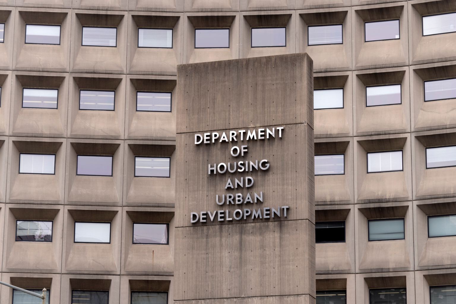 HUD proposes rule to force noncitizens from public housing
