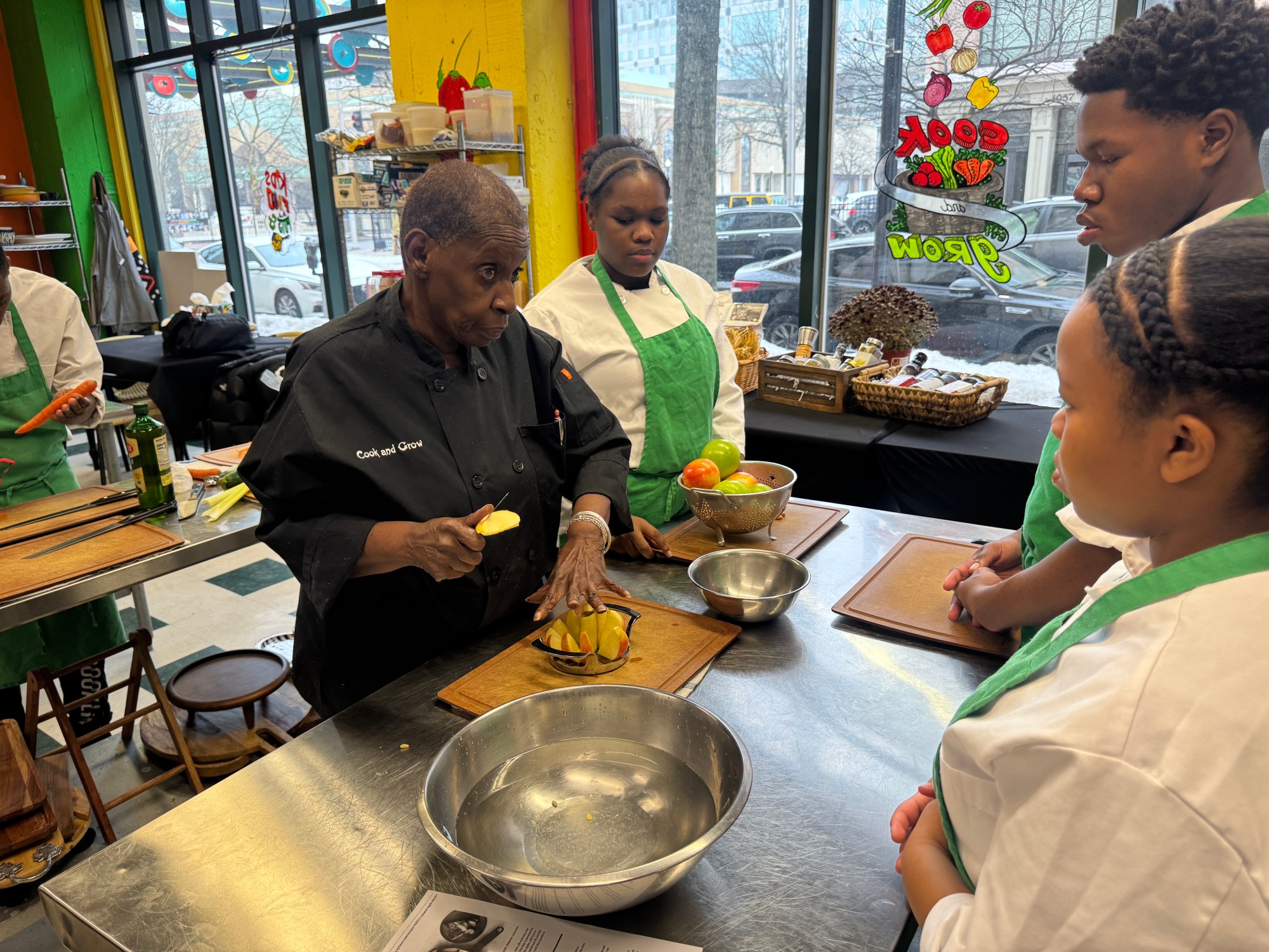 Cook and Grow helps Bridgeport youth build healthy habits