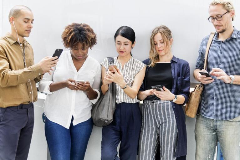 phone addiction | CT Mirror