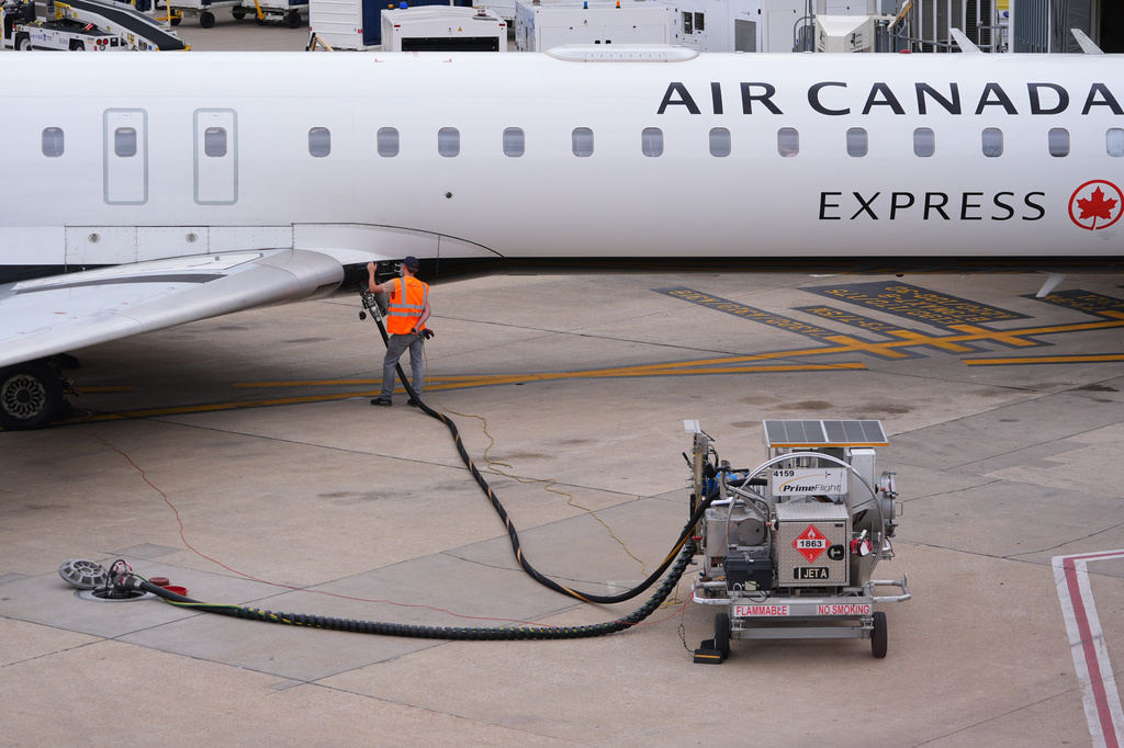 Jet Fuel Shortage Explainer | CT Mirror